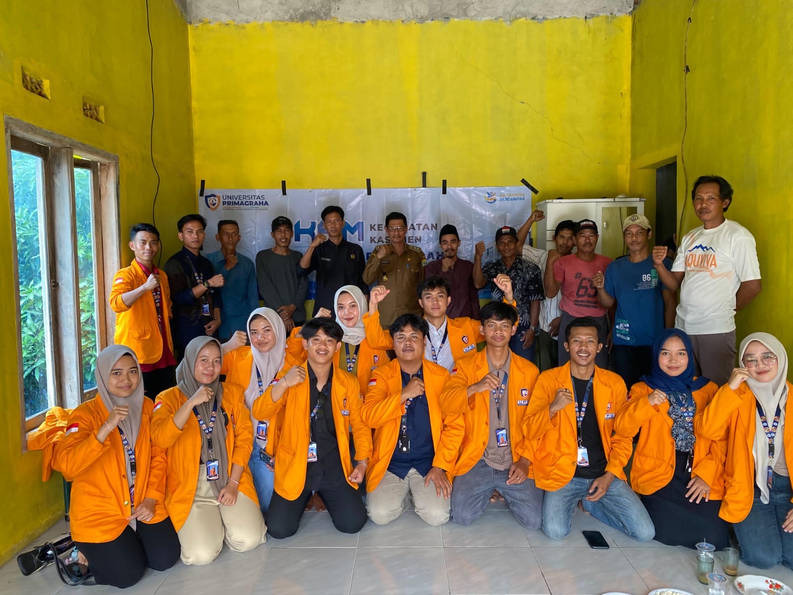 Mahasiswa KKM Universitas Primagraha Bersama Kelurahan Kasemen, Gelar Edukasi Sampah dan ...